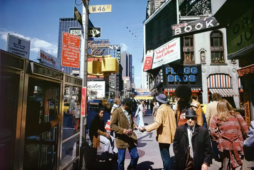 Joel Meyerowitz, W. 46 St., New York City, 1976 Beeldkrediet: Met vergunning van Joel Meyerowitz