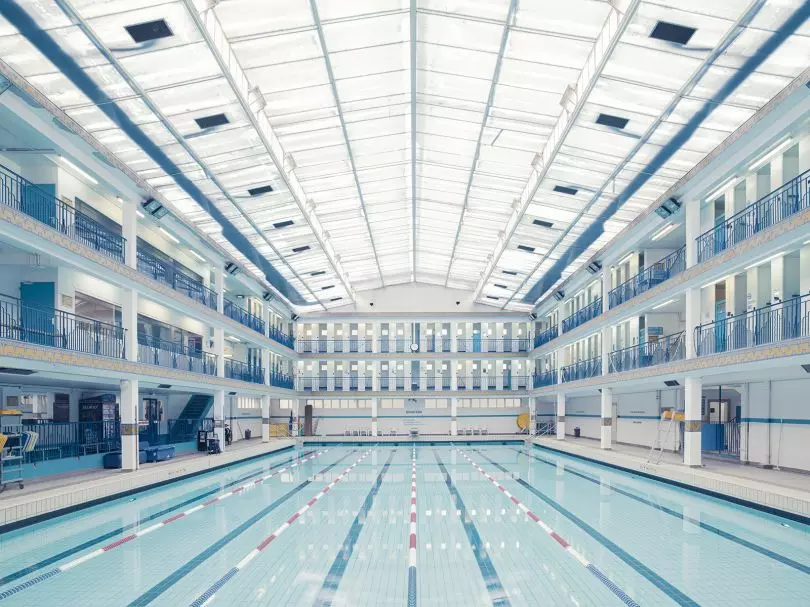 수영장: Franck Bohbot의 공중목욕탕 문서 9181_8