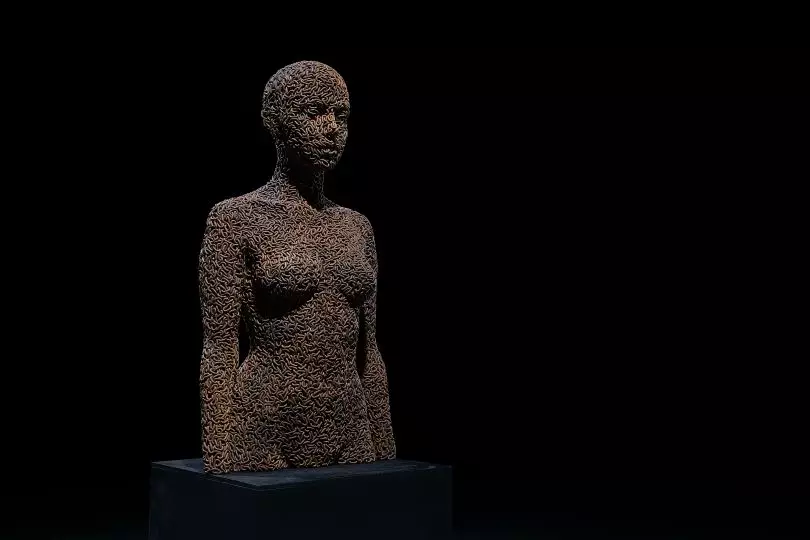 Seo Young-Deok-ove hiperrealistične skulpture ljudskog tijela napravljene od lanaca bicikla 9370_8