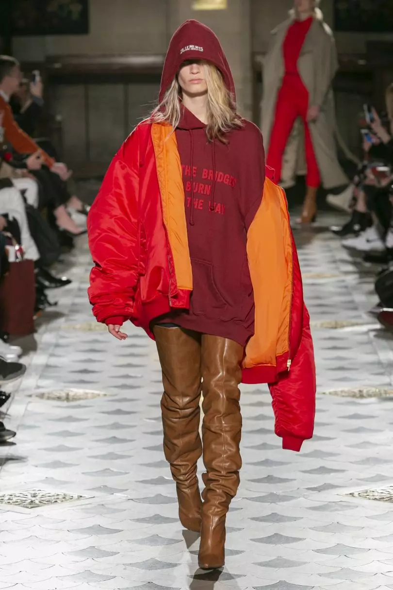 VETEMENTS Ready to Wear, jesień/zima 2016. Zdjęcie: Gio Staiano