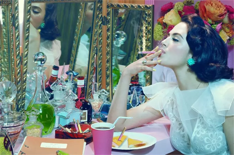 Schauspielerin Nr. 4, 2012 © Miles Aldridge mit freundlicher Genehmigung der Huxley-Parlour Gallery