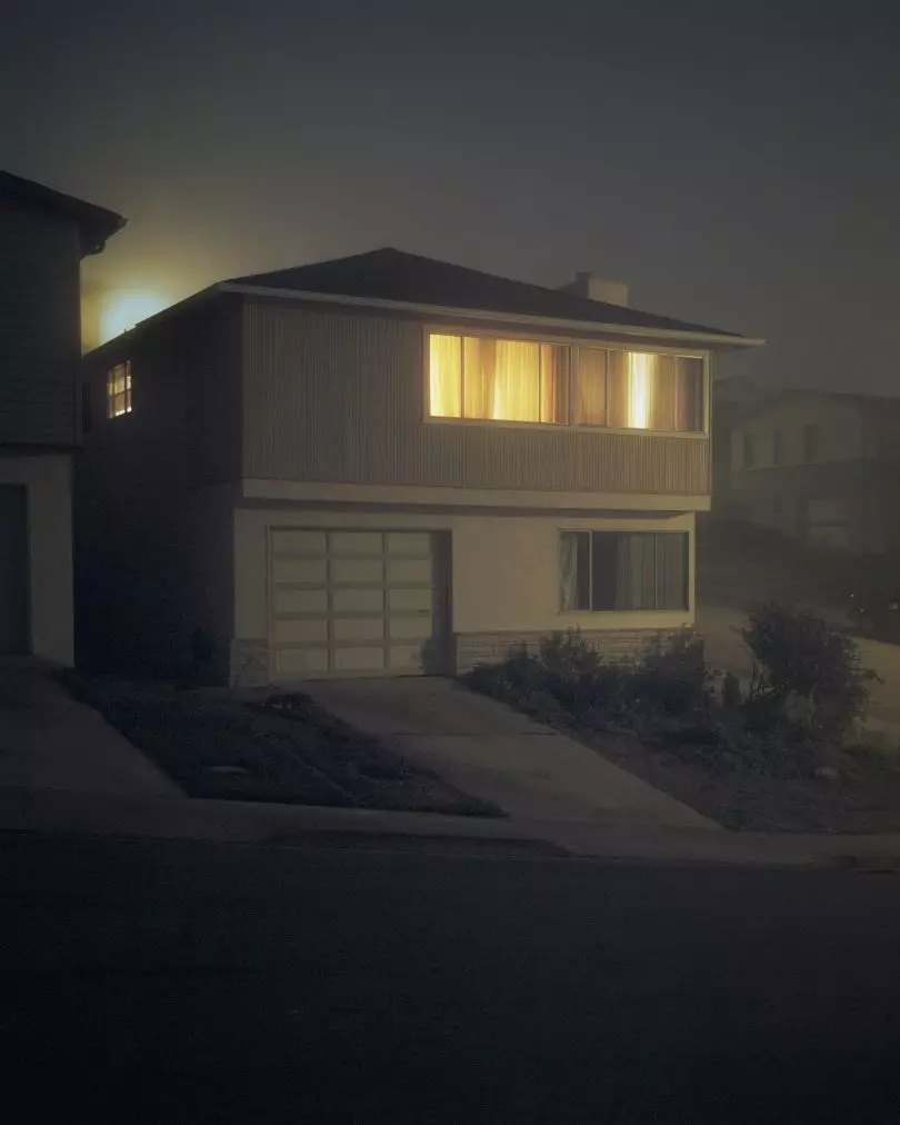 1731, 1996 © Todd Hido ĝentileco Huxley-Parlour Gallery