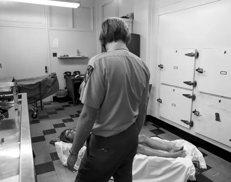 Morgue: documentul morții lui Jeffrey Silverthorne în America anilor 1970