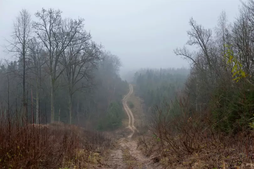 Фотограф, який пішки пройшов 2000 км від Росії до Польщі, щоб відстежити сміливу втечу свого діда 9725_3